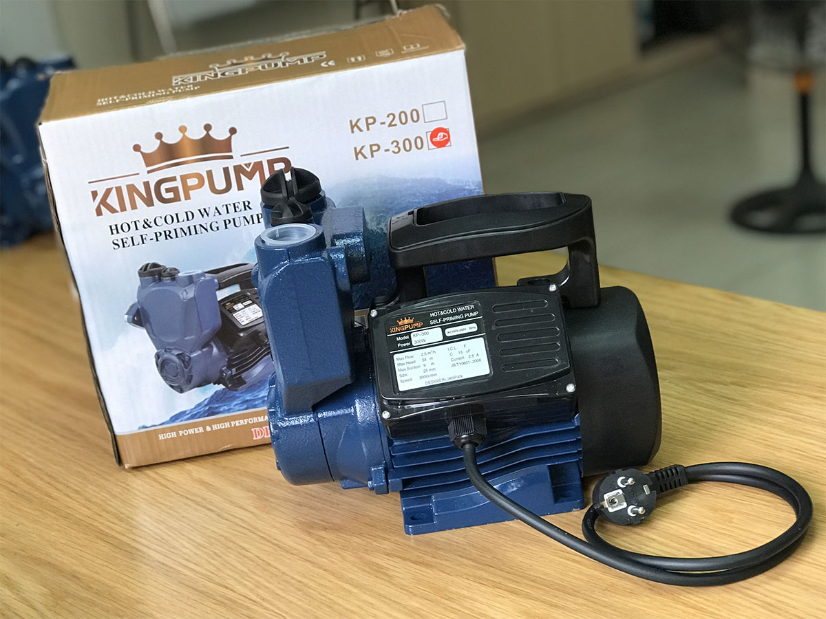 Máy bơm nước tự mồi Kingpump KP-300 - META.vn