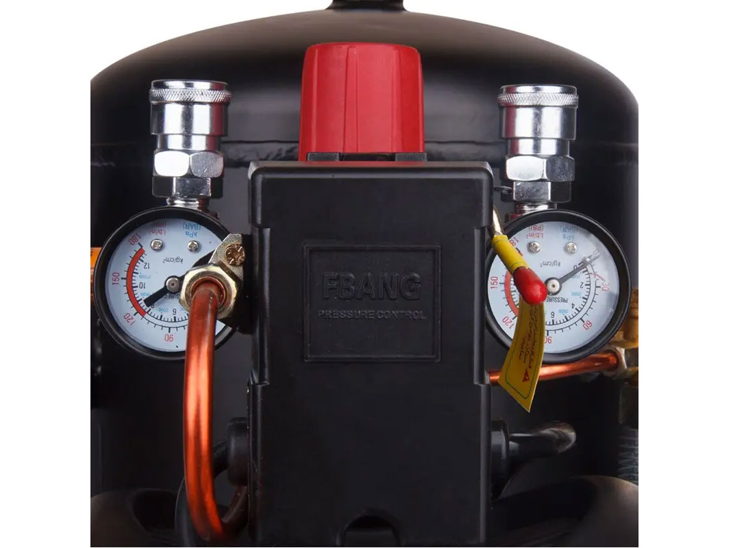 Máy nén khí có dầu 25 lít Ronix RC-2510 - META.vn