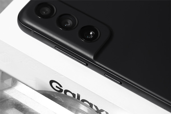 Samsung Galaxy S21 FE 5G (SM-G990E/DS) - META.vn