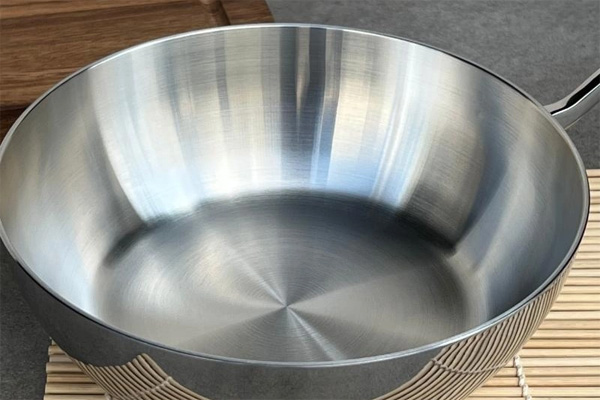 Chảo đúc inox sâu lòng 3 lớp đáy liền Tri-Ply Kaiyo 24cm - META.vn