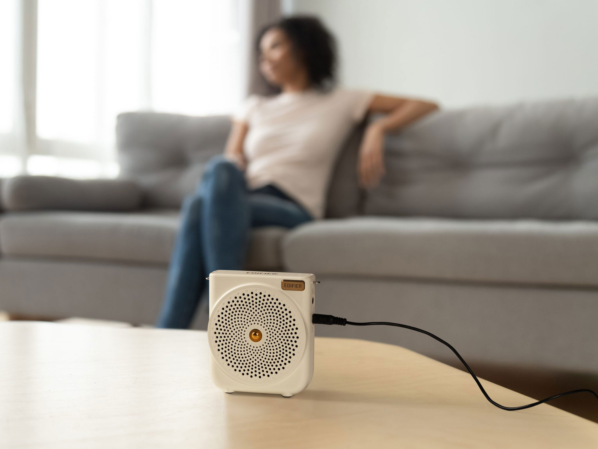 Loa trợ giảng Edifier MF3 - META.vn