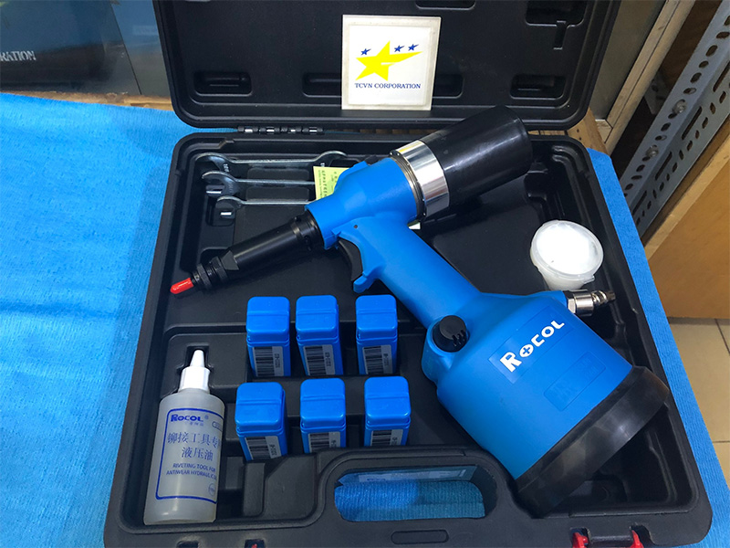 Súng rút ốc tán Rocol RL-0312 - META.vn