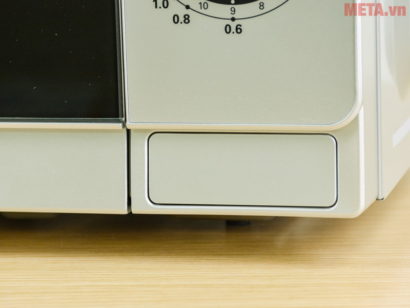 Lò vi sóng Sharp R-202VN-S (20 lít) - META.vn