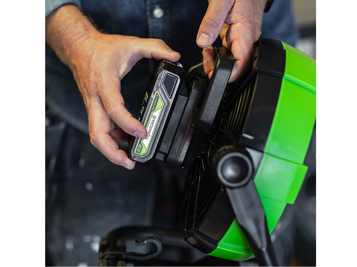 Pin Greenworks 24V 2Ah G24B2 - META.vn