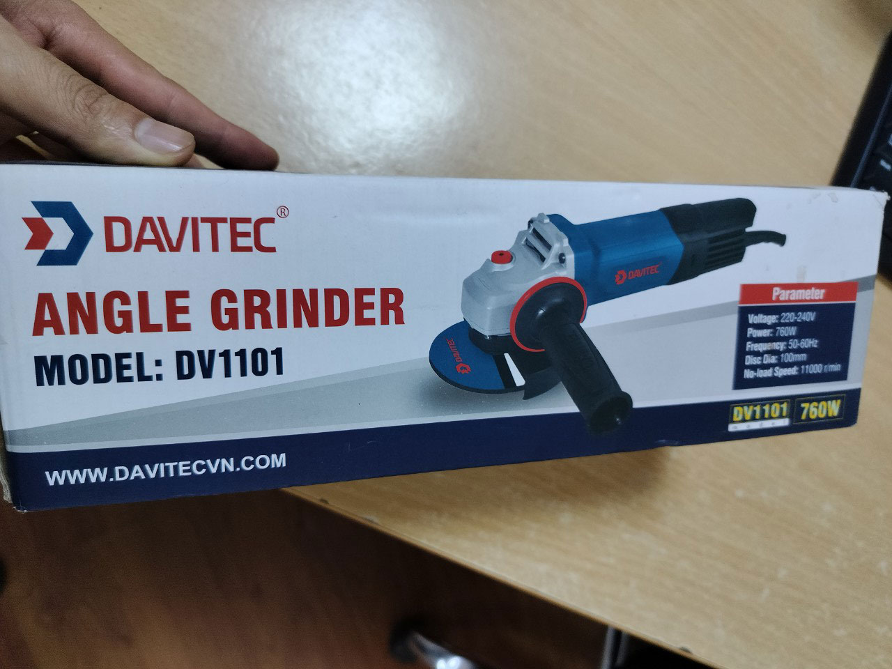 Máy mài góc Davitec DV1101 - META.vn