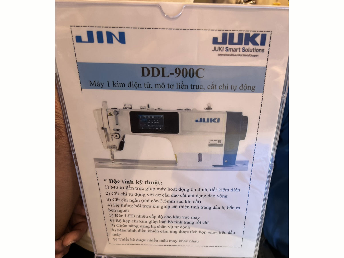 Máy may 1 kim điện tử Juki DDL900C nâng chân vịt tự động - META.vn