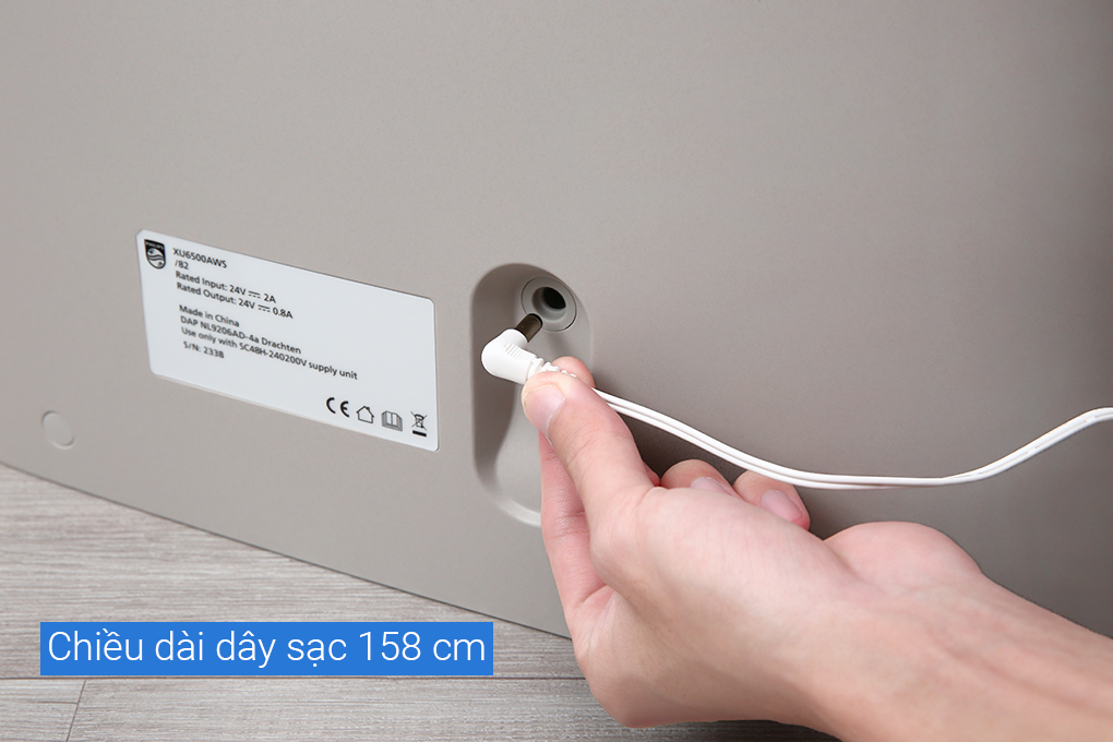 Robot hút bụi và lau nhà Philips XU6500/82 - META.vn