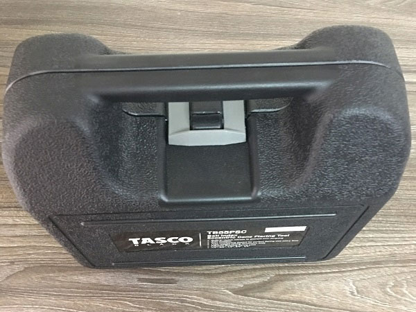 Hộp đựng dụng cụ Tasco TB550-BMC - META.vn