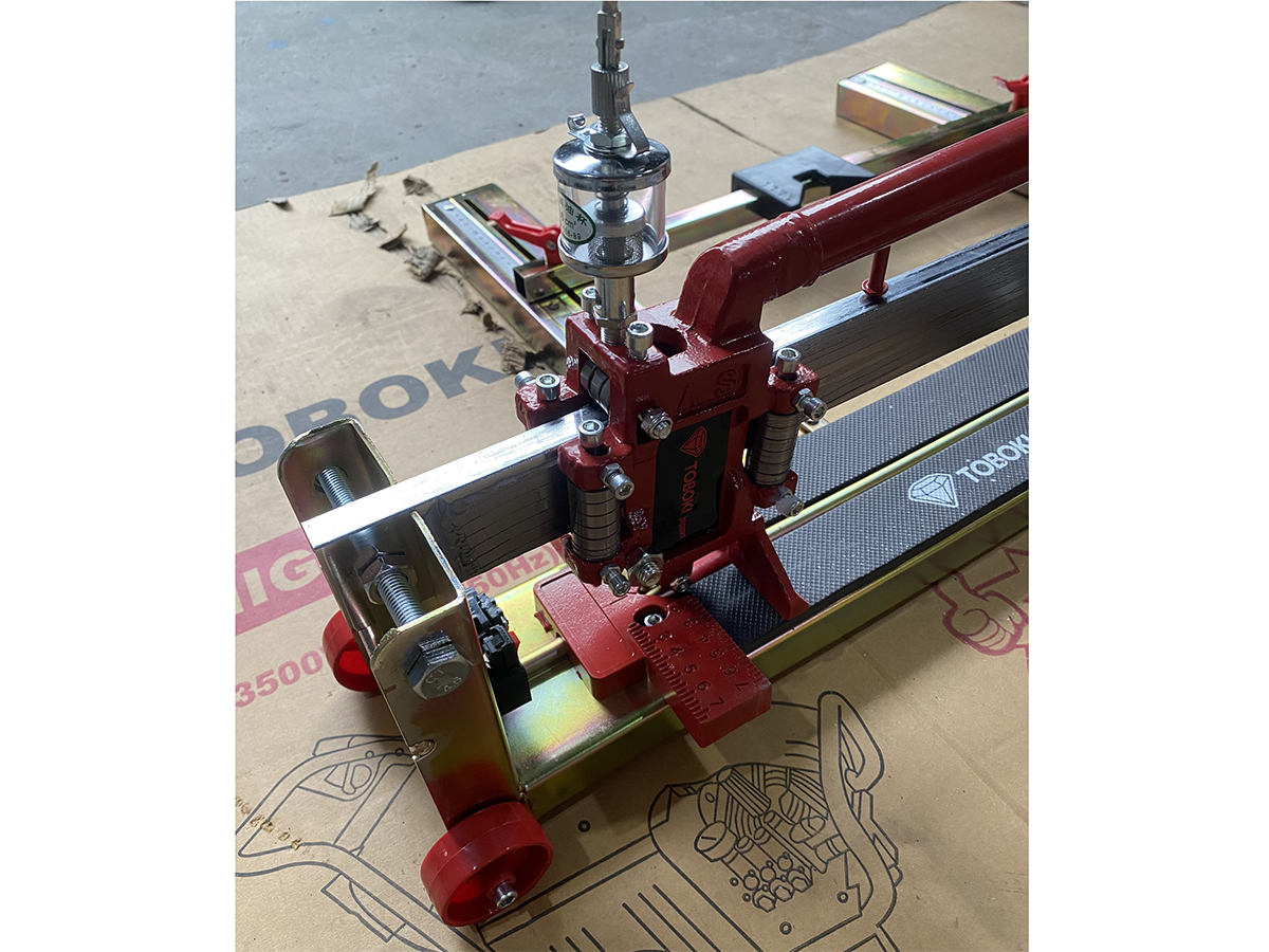 Bàn cắt gạch Toboki T-1200 - META.vn