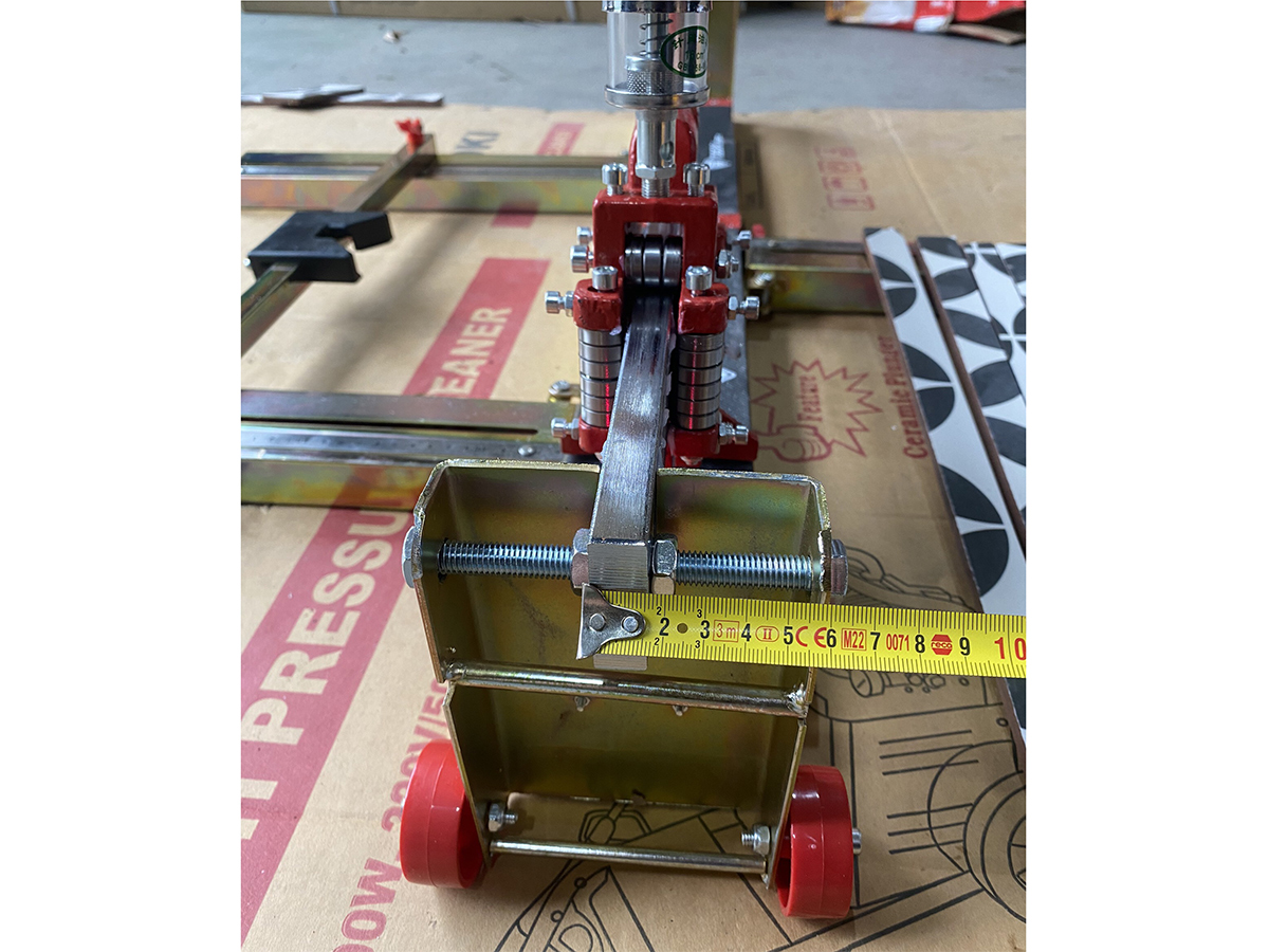 Bàn cắt gạch Toboki T-1200 - META.vn