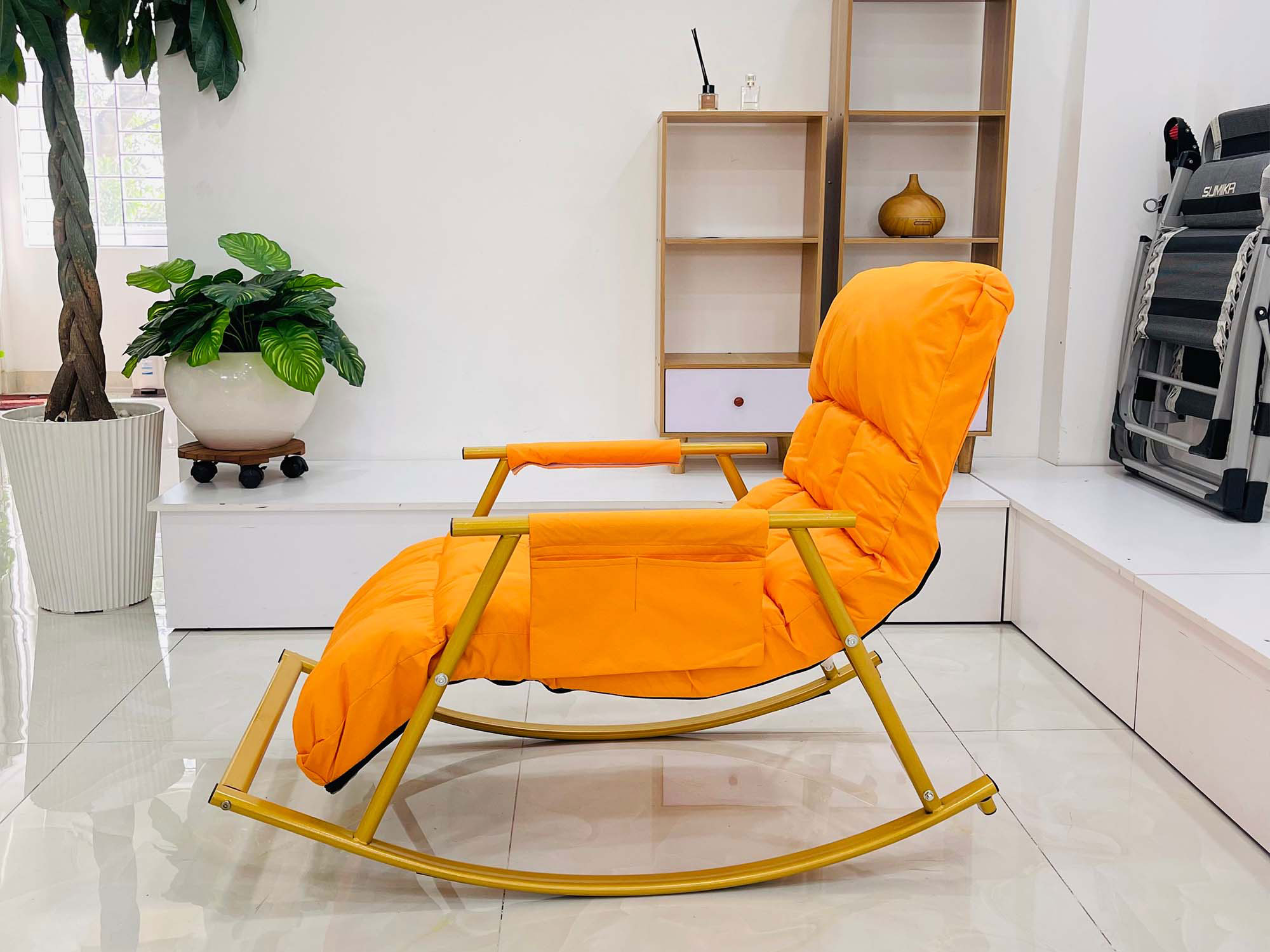 Ghế bập bênh thư giãn Sumika 663A - META.vn