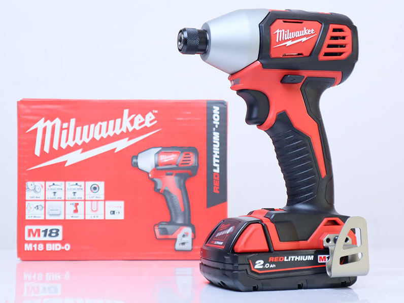 Máy vặn vít dùng pin 18V Milwaukee M18 BID (Chưa pin và sạc) - META.vn