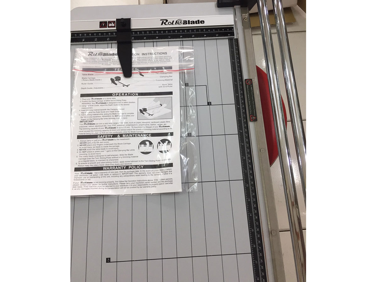 Máy cắt giấy khổ A1 Roll&Blade TM-920D - META.vn