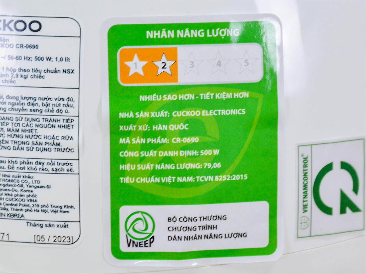 Nồi cơm điện Cuckoo CR-0690/RDVNCV - META.vn