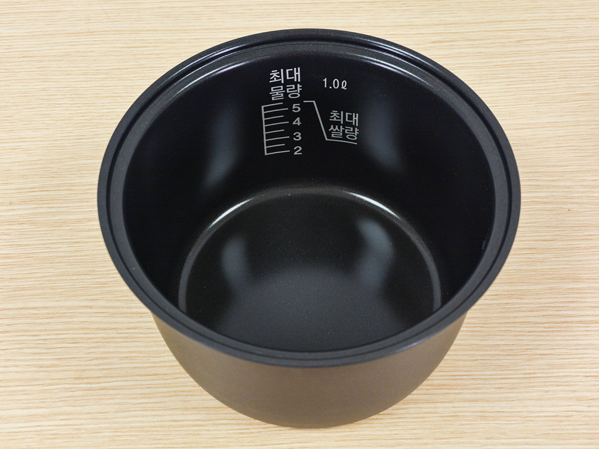 Nồi cơm điện Cuckoo CR-0690/RDVNCV - META.vn