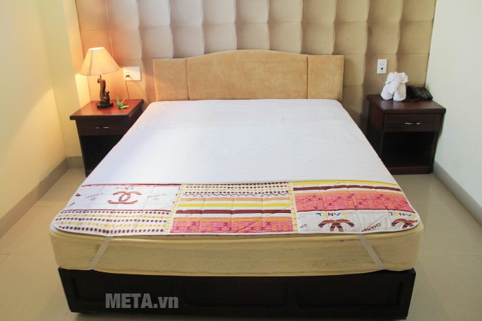 Tấm thảo dược trải nệm giường 1,6m x 2m - META.vn