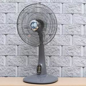 Quạt lửng Lioa QL-300E - META.vn